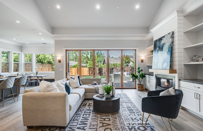 Eco-Chic: Sustainable Interior Design Ideas for a Greener Home